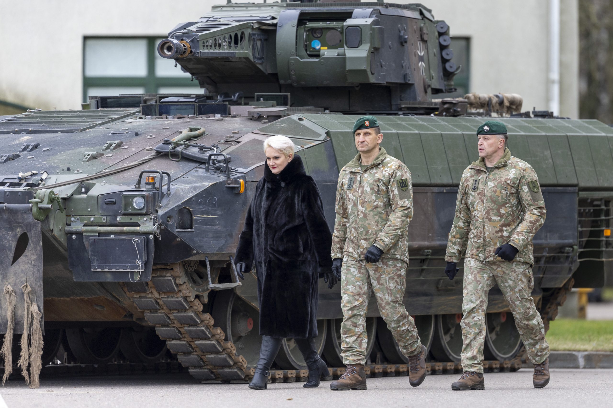 MN BG LTU: Das Panzergrenadierbataillon 33 übernimmt » Sicherheit ...